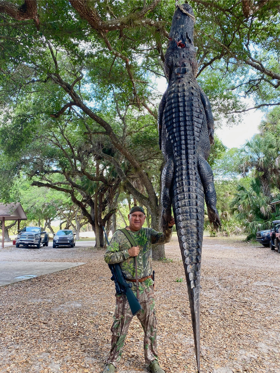 Alligator Hunting in Okeechobee, FL - Florida Hunting, Fishing Outdoor ...